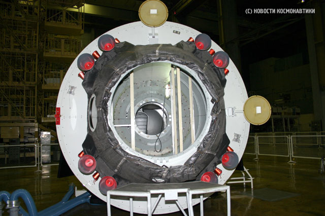 Kliper Built models mock-up at RKK Energia